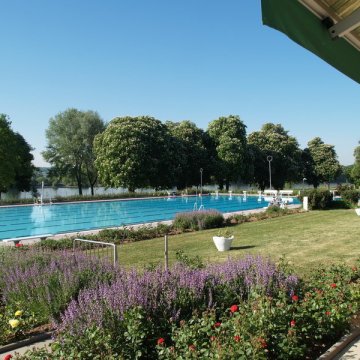 Freibad (Rosenbad) | Eltville am Rhein